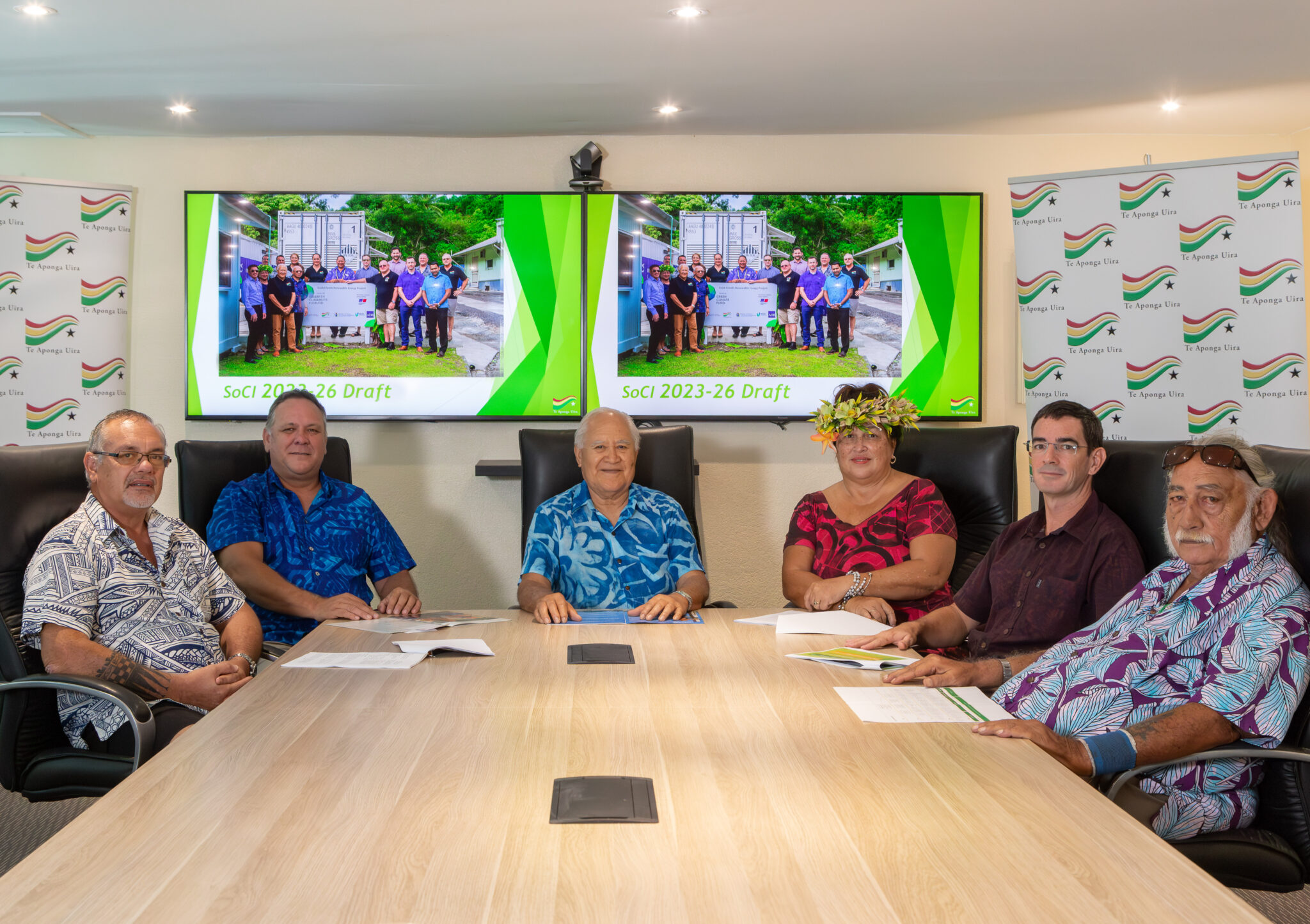 About Us - Te Aponga Uira